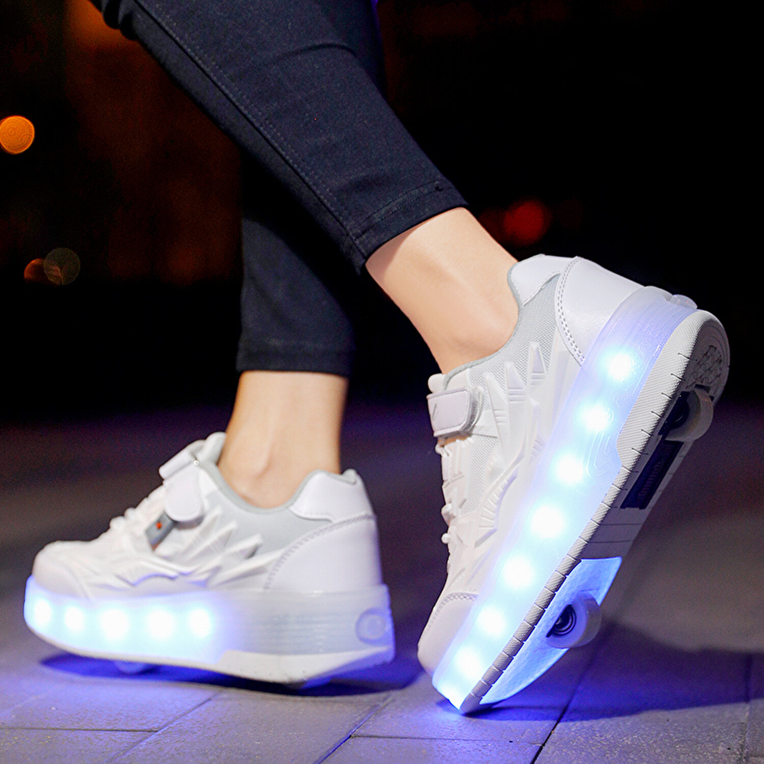 Four-way 4-wheel USB rechargeable LED light skates - Hepsiburada Global