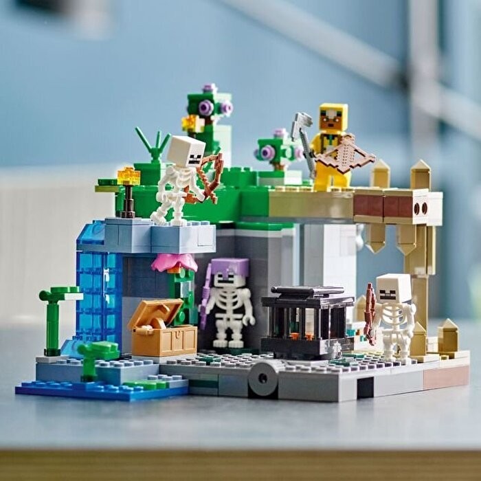 LEGO LEGO® Minecraft® Skeleton Dungeon 21189-Toy Building Set with ...